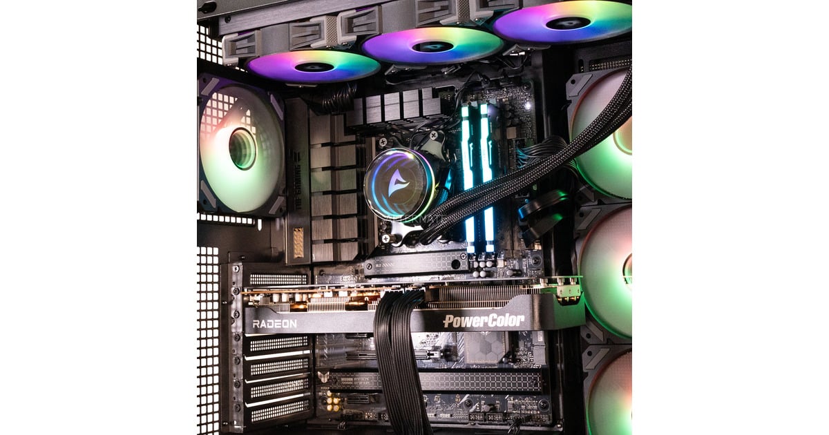 ALTERNATE Thunderstorm Pro Ryzen 7 - RX 9070 XT gaming pc Zwart | Ryzen ...